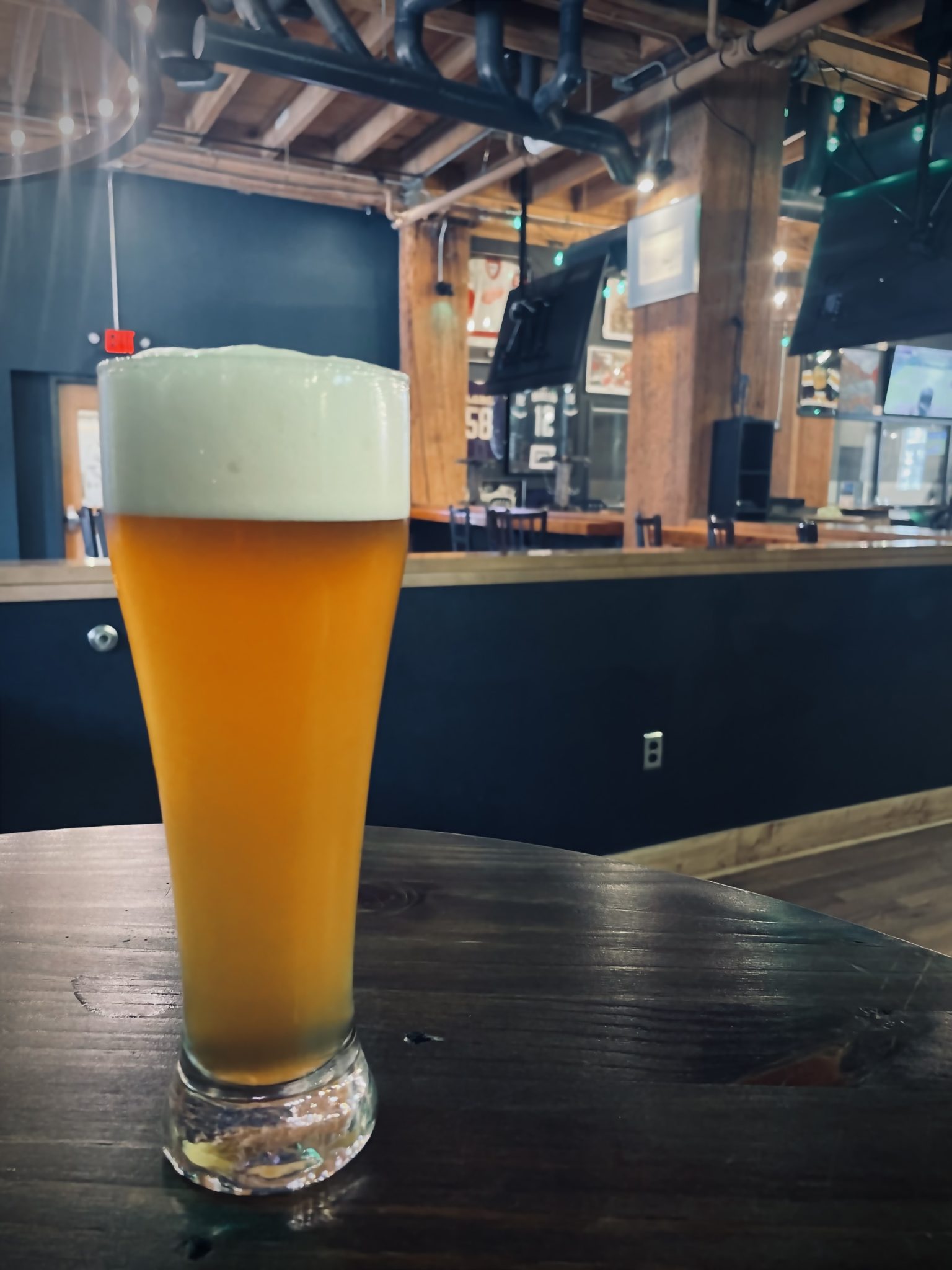 Hoops Brewing – Independent Brewery in Duluth's Canal Park